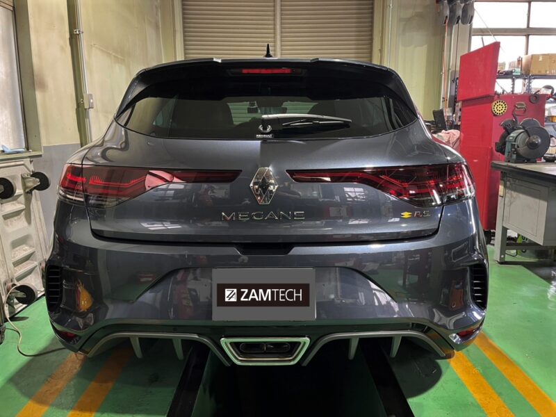ルノー メガーヌ R.S. EDC 2022 | 輸入車販売 ZAMTECH (ザムテック)